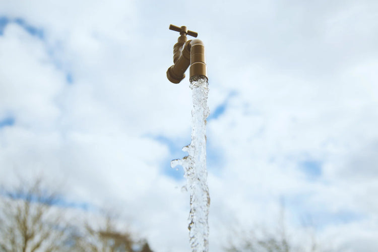 The Impossible Floating Tap | Garden Water Feature | UK Based